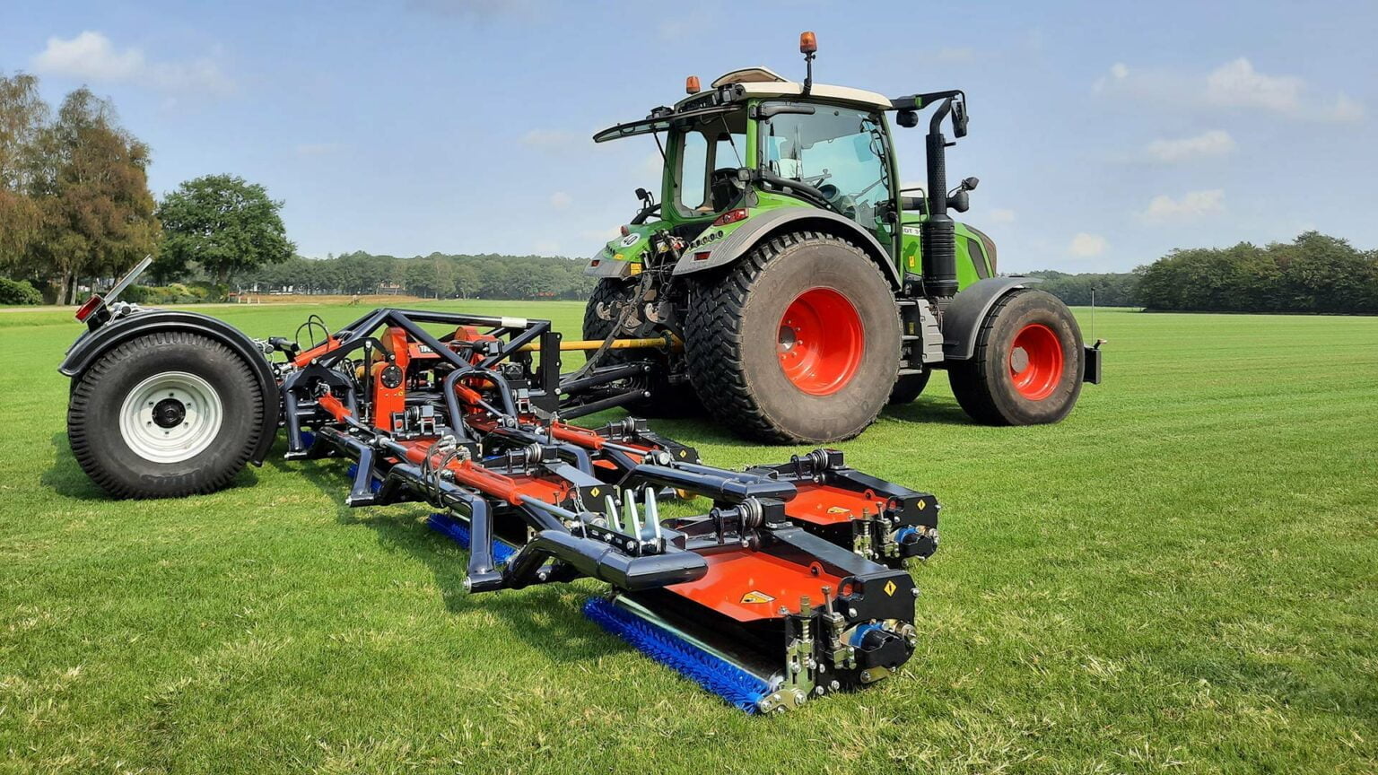 Reel Mower R10 - TRILO Machines